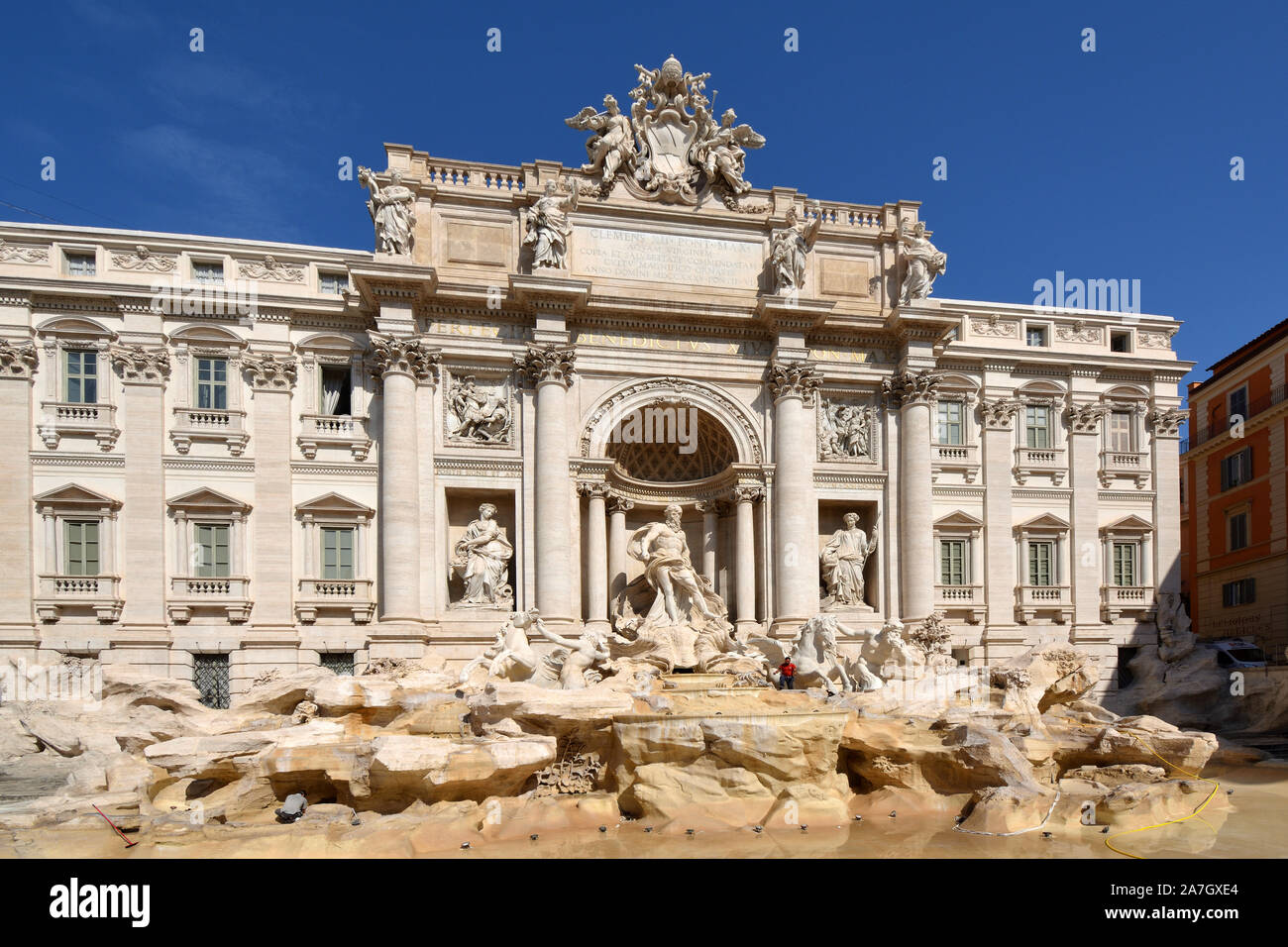 Trevi fountain at the Piazza di Trevi in Rome - Italy Stock Photo - Alamy