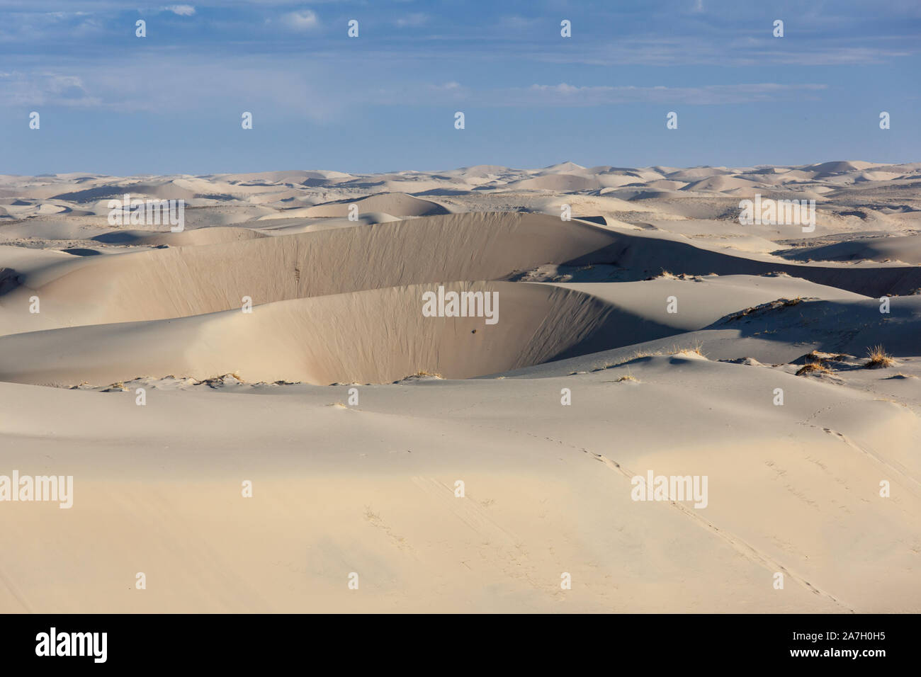 Nature scenic desert gobi hi-res stock photography and images - Alamy