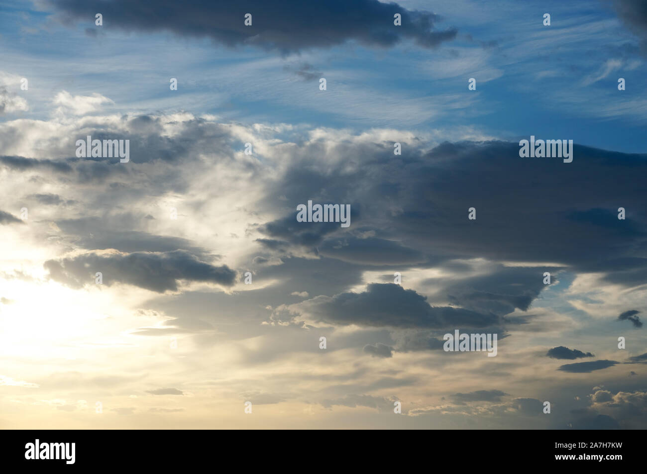 Heavy blue sky hi-res stock photography and images - Alamy