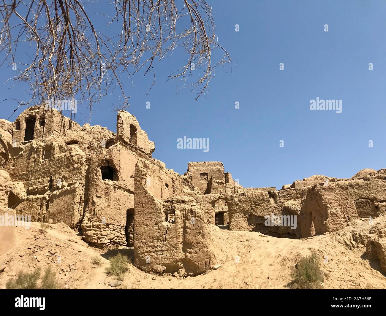 Kharānaq ancient village, Iran Stock Photo - Alamy