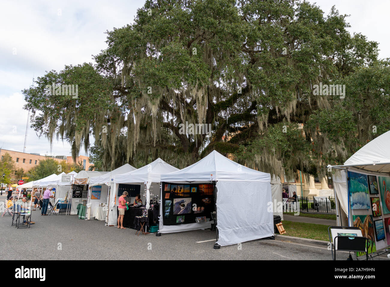 Historic courthouse inverness florida hi-res stock photography and ...