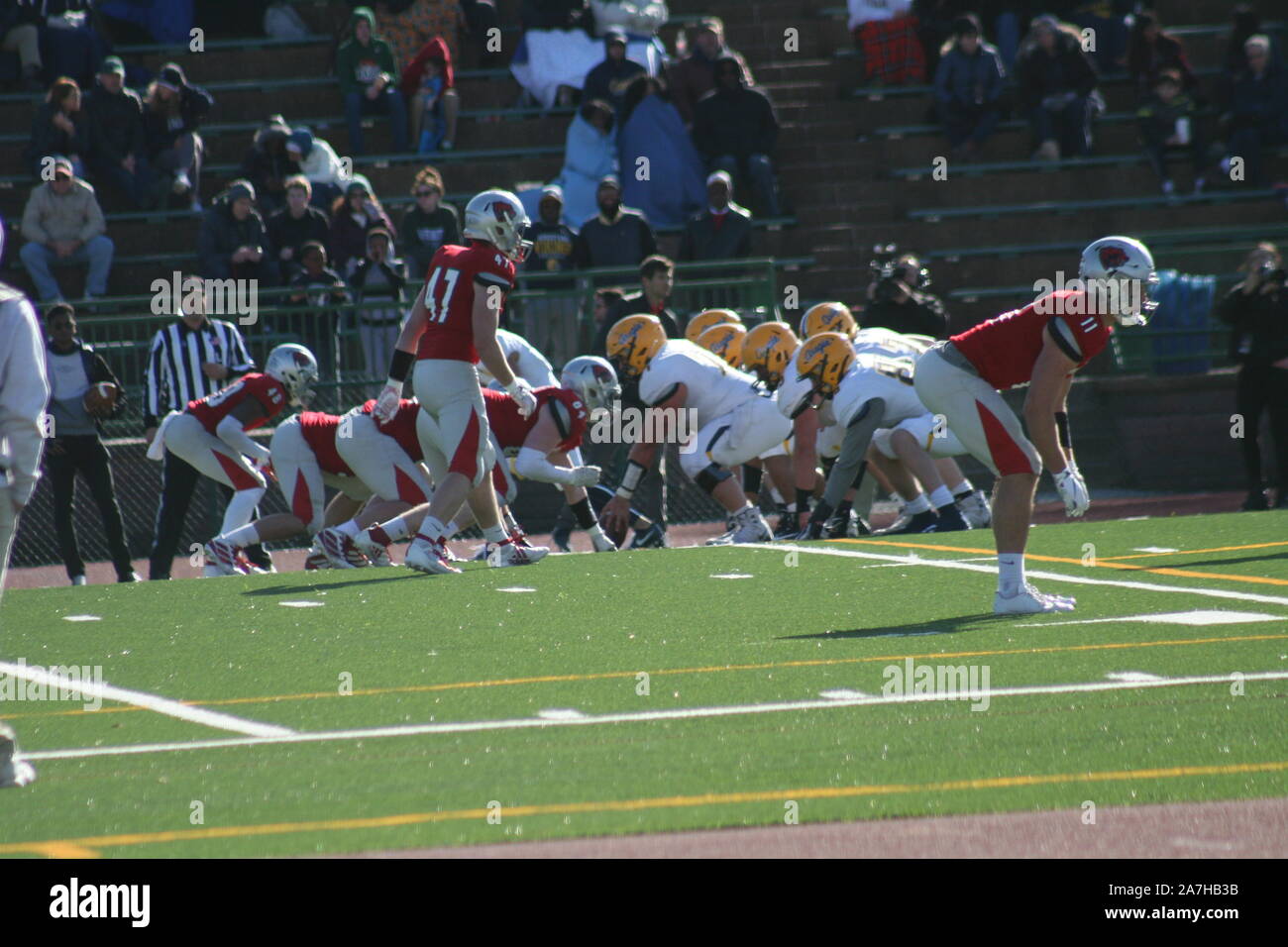 Football snap hi-res stock photography and images - Alamy