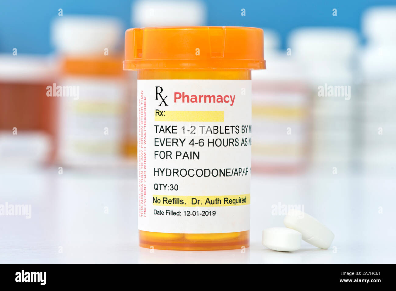 Acetaminophen prescription medicine bottle hi-res stock photography and ...