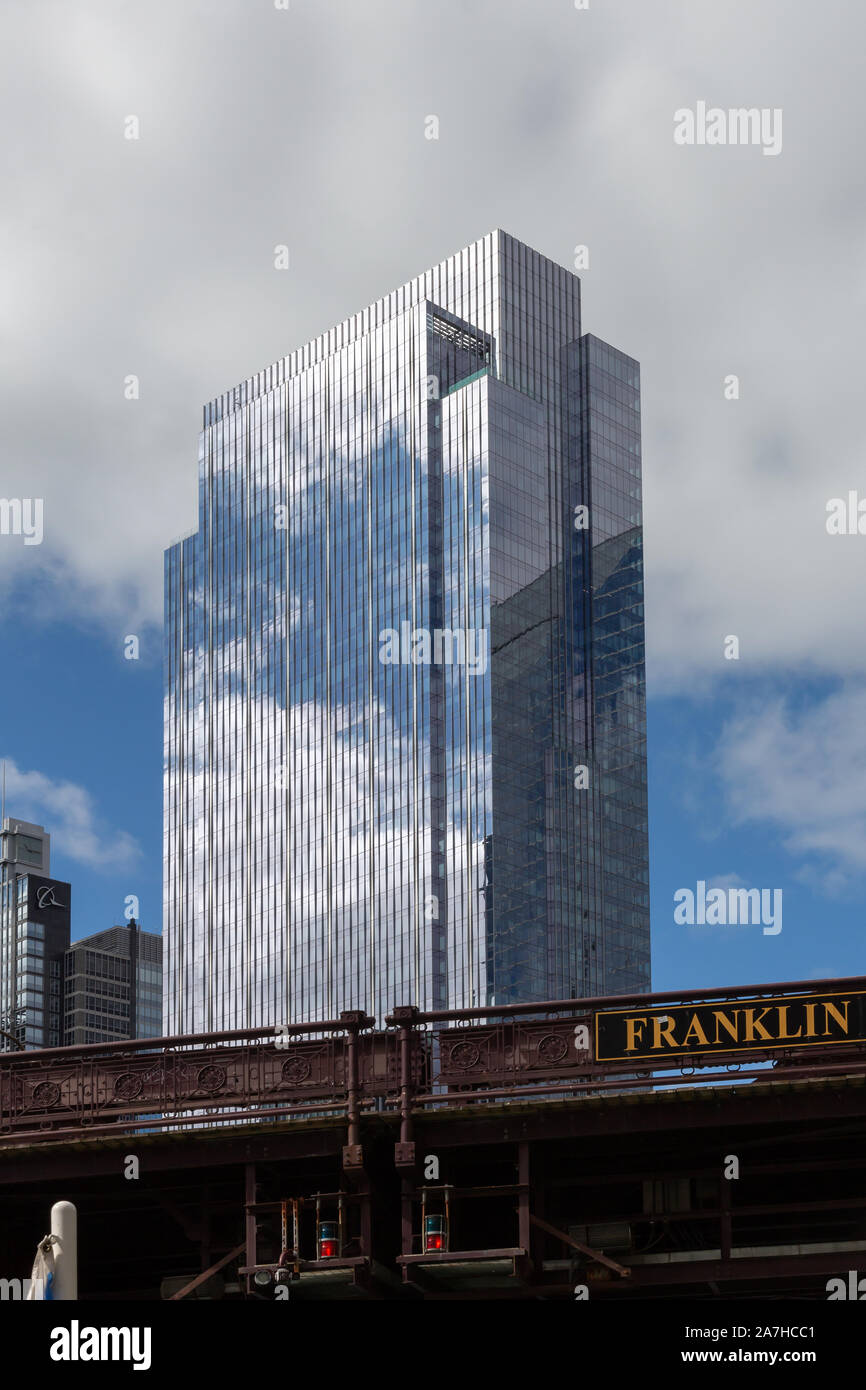 150 North Riverside, The Loop, Chicago, USA Stock Photo - Alamy