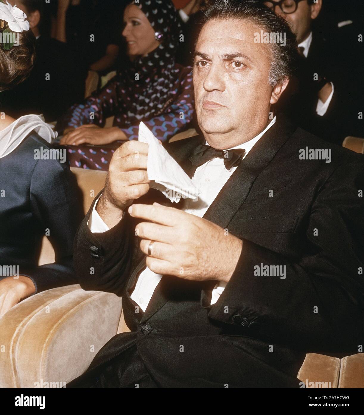 Italian director federico fellini hi-res stock photography and images ...