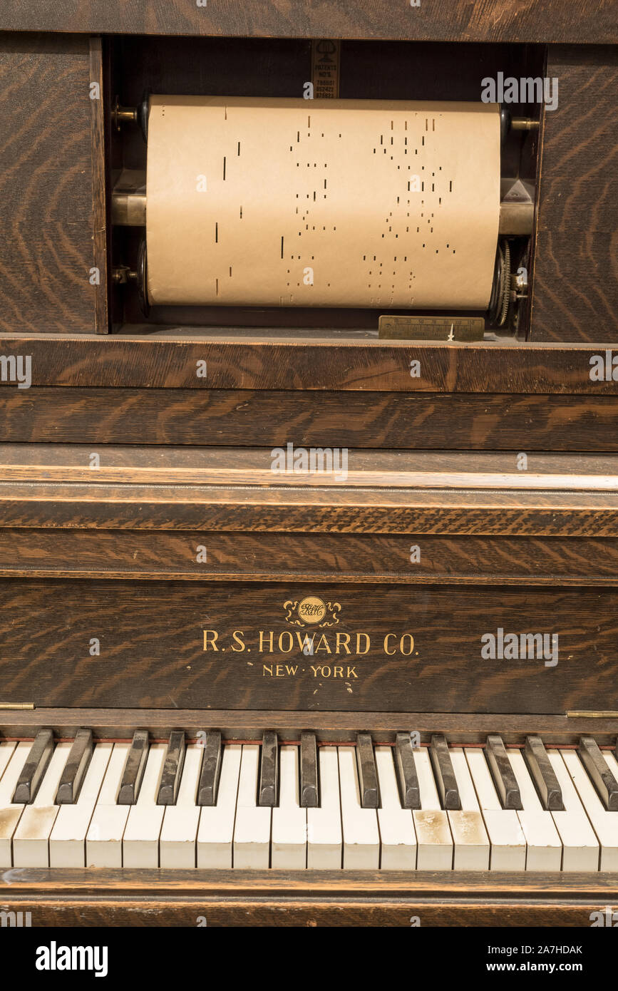 Vintage Howard player piano, Pendleton, Oregon Stock Photo - Alamy