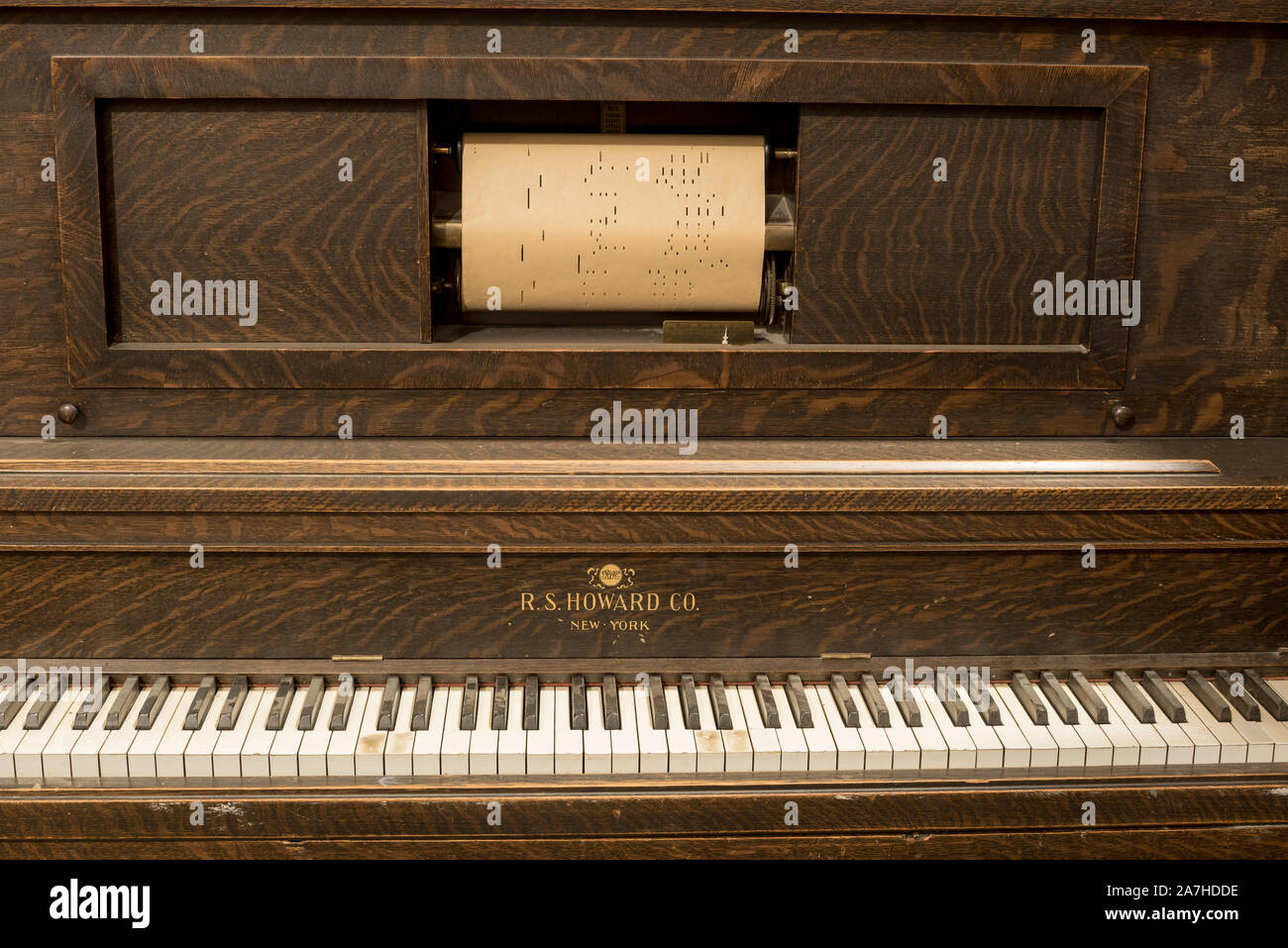 Vintage Howard player piano, Pendleton, Oregon Stock Photo - Alamy