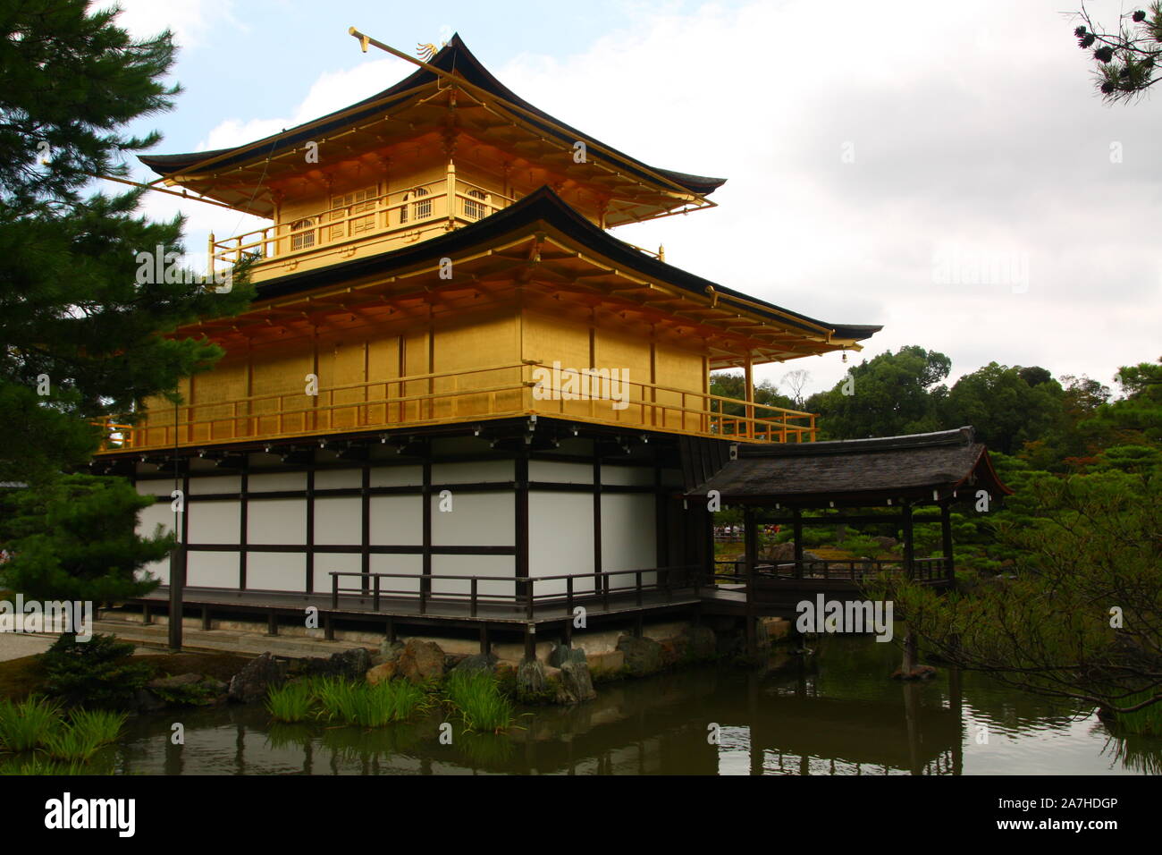 Gold pavillion hi-res stock photography and images - Alamy