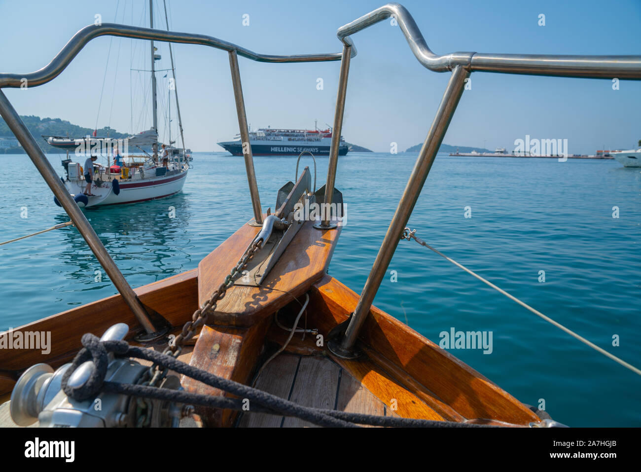 View through stainless bow rail hi-res stock photography and images - Alamy