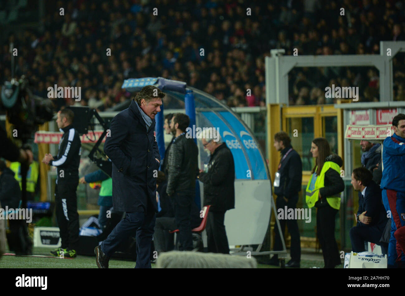 Walter mazzari coach hi-res stock photography and images - Alamy