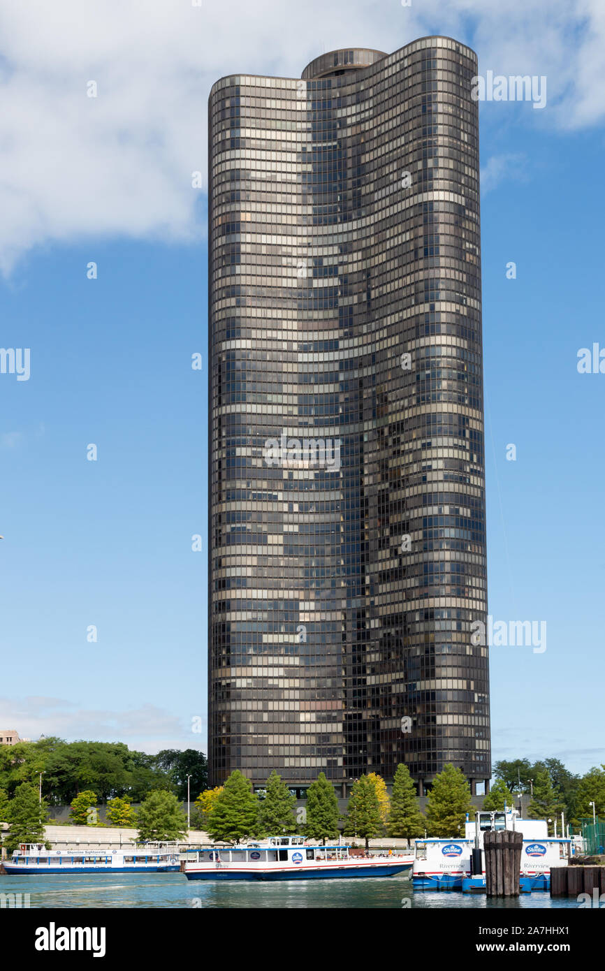 Lake Point Tower Condominium, Chicago, Illinois Stock Photo - Alamy