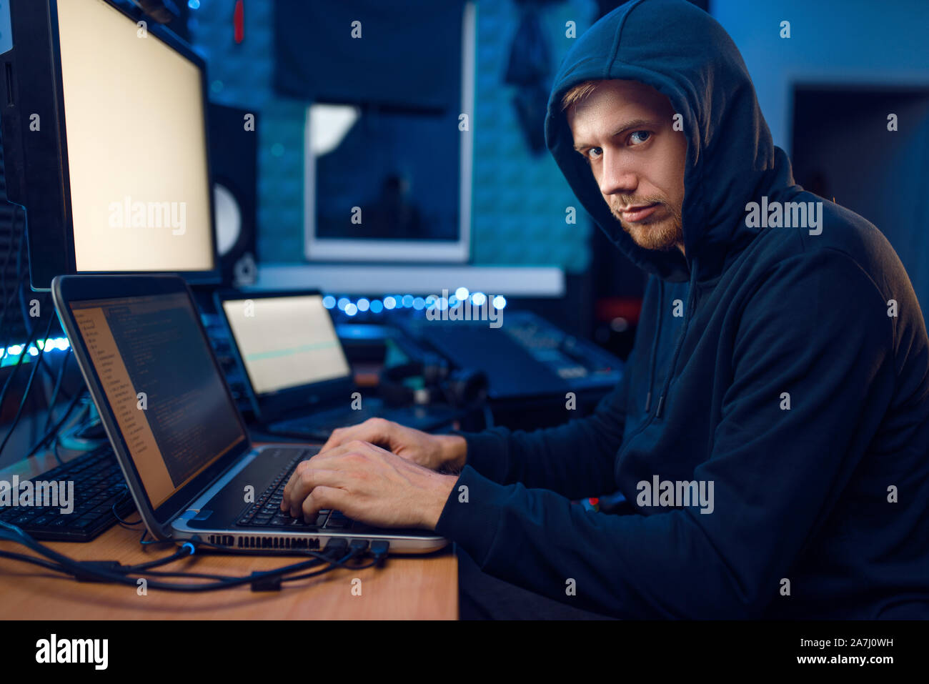 Account hacking hi-res stock photography and images - Alamy