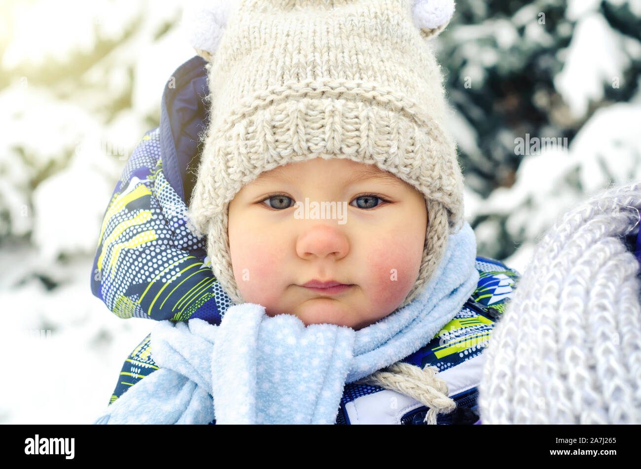 Cute baby winter hi-res stock photography and images - Alamy