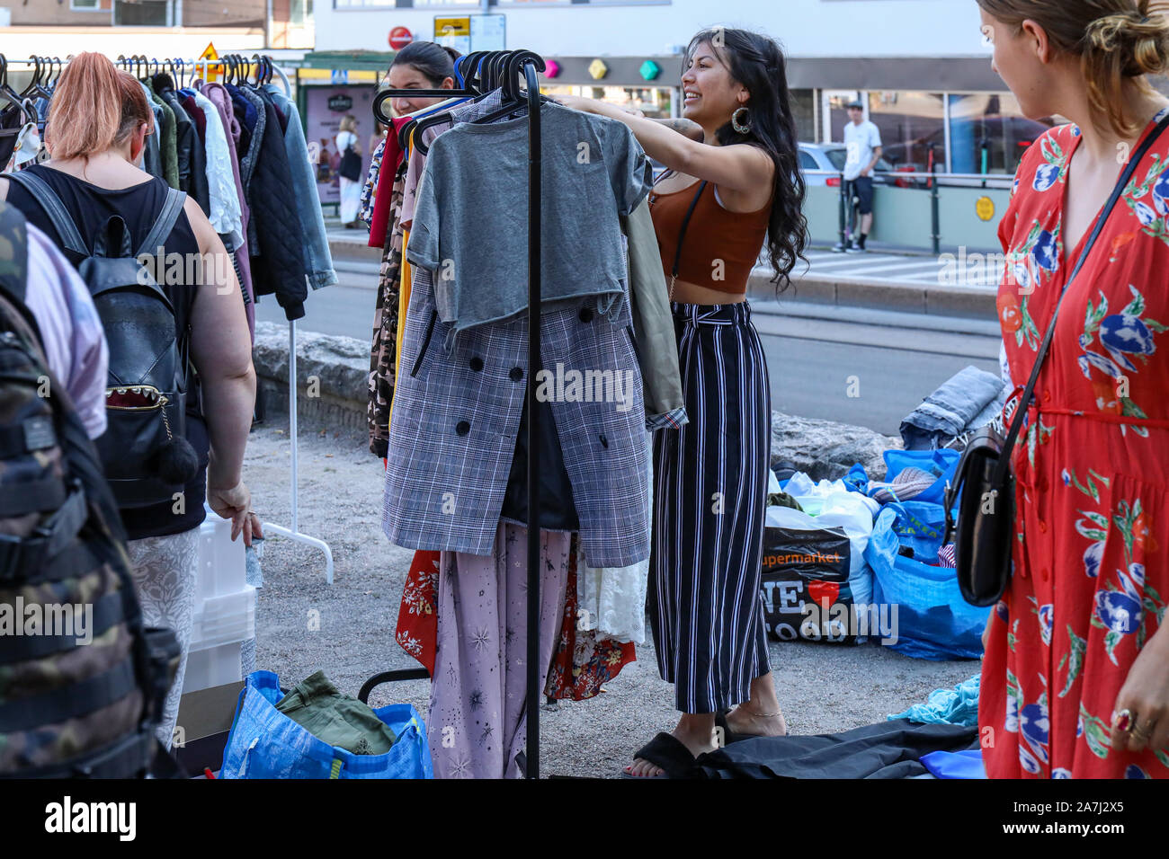 Pop-up flea market in Karhupuisto (Bear Park) in Kallio district of ...