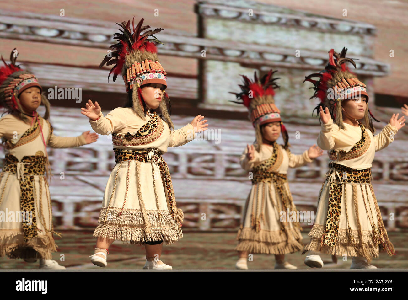 Dwarf kingdom china hi-res stock photography and images - Alamy