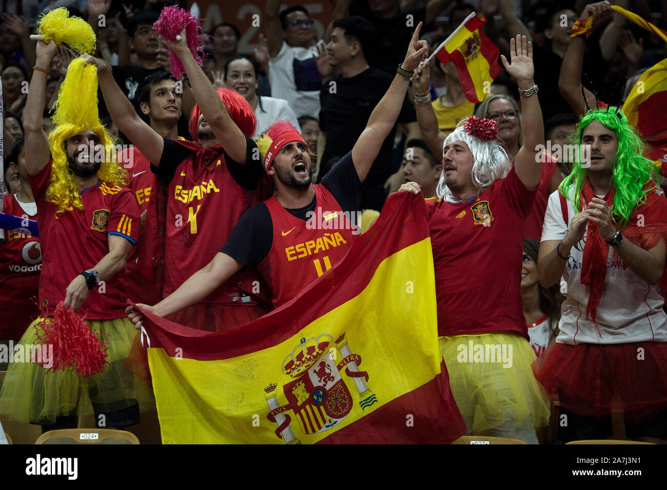 Spanish fans cheer for the Spainish National Basketball Team at the ...