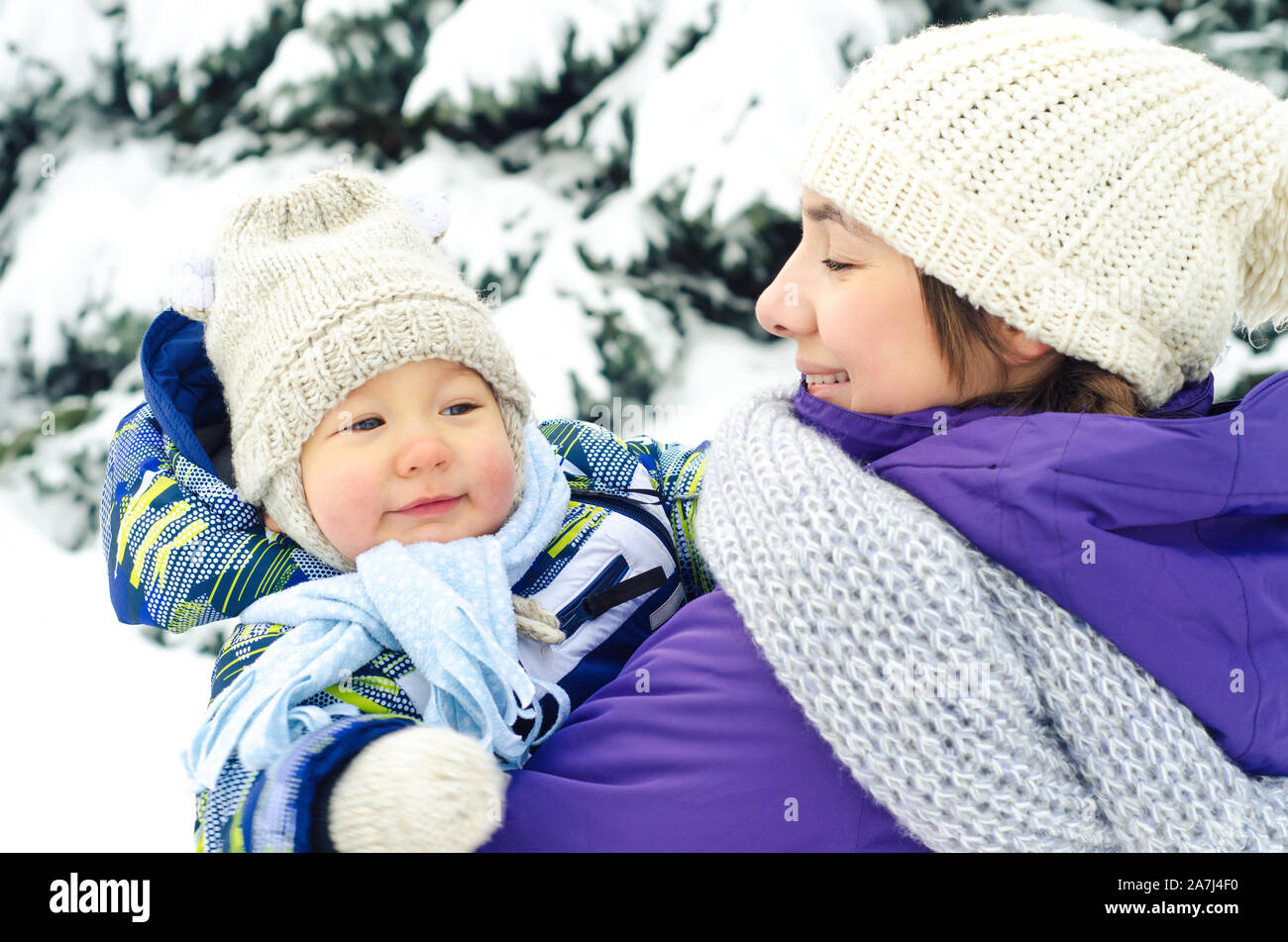 Mother cold hi-res stock photography and images - Alamy