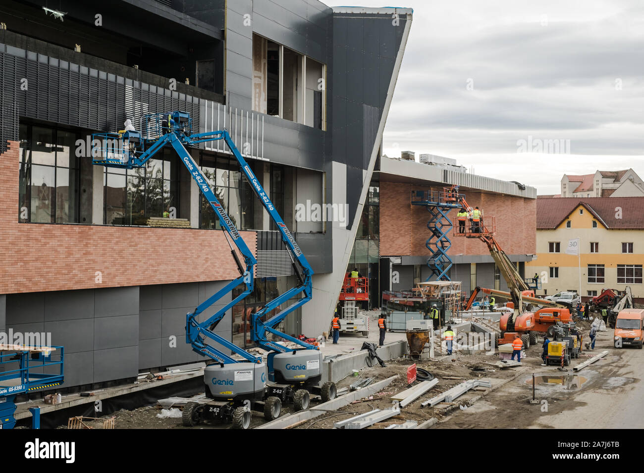 Promenada mall hi-res stock photography and images - Alamy
