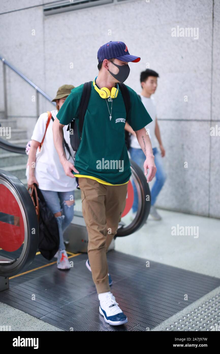 Chinese actor Xu Zhengxi, also known as Jeremy Tsui, Izz Xu, Jones Xu ...