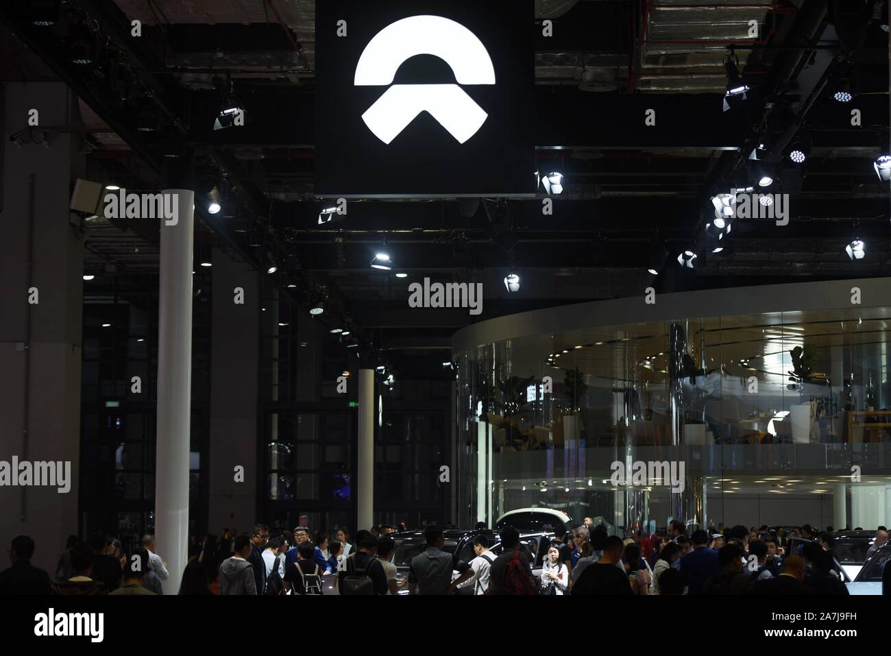 Nio stand hi-res stock photography and images - Alamy