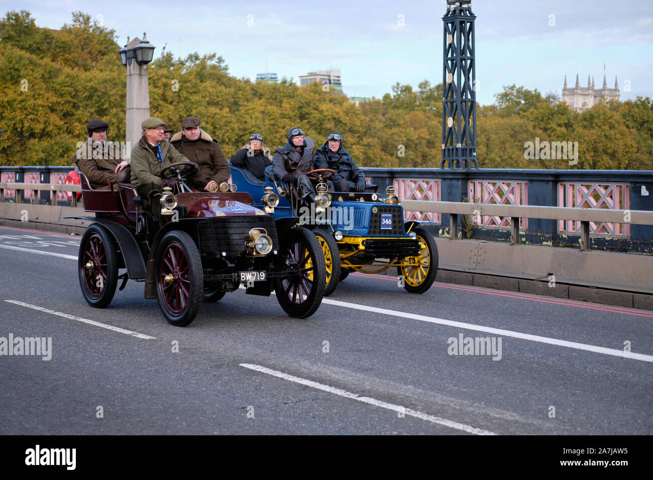 1900s London Street High Resolution Stock Photography and Images - Alamy