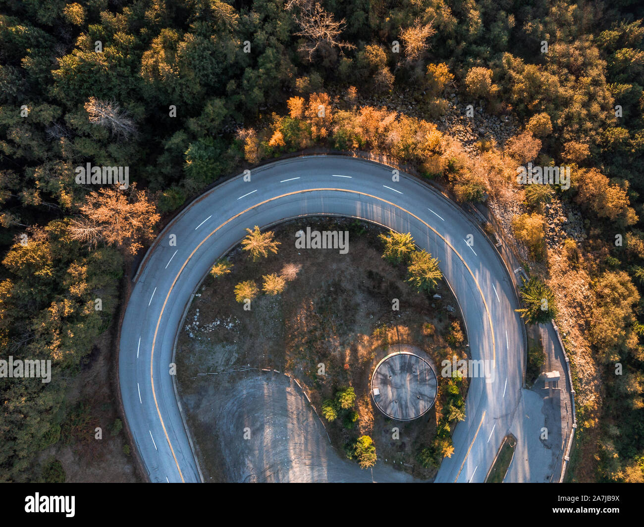 Overhead roadway hi-res stock photography and images - Alamy