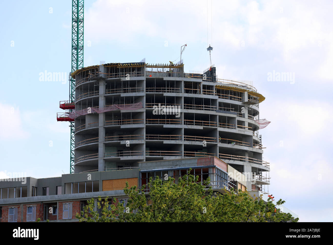 Glass balcony architecture new high hi-res stock photography and images - Alamy