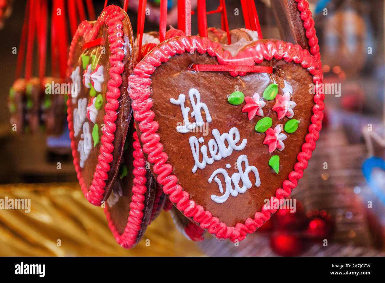 Salzburg, Austria. Gingerbread hearts at the traditional Christmas ...