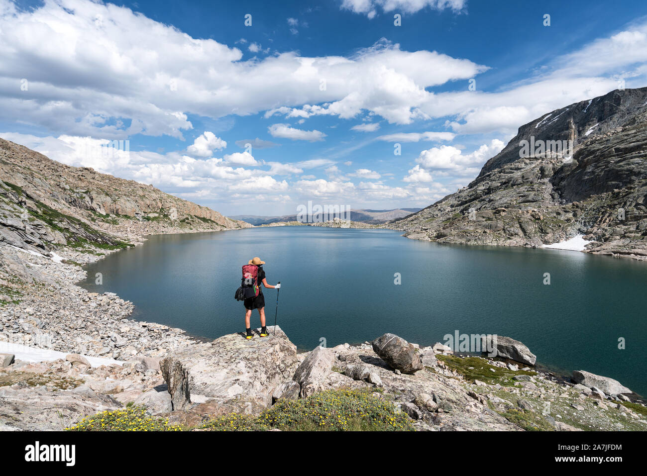 Hiking on the Wind River High Route, Wyoming, USA Stock Photo - Alamy