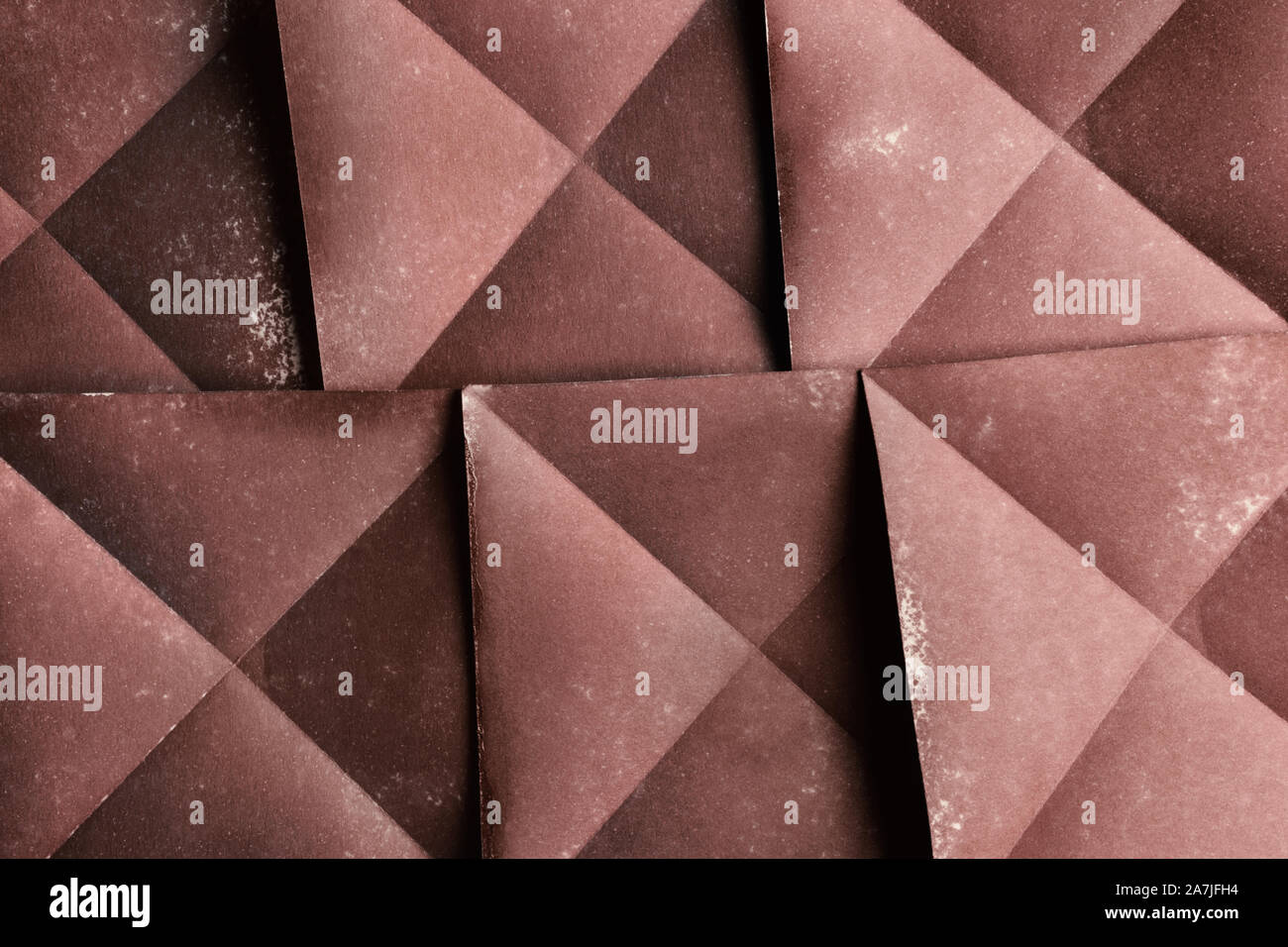 Folded 3d shapes paper hi-res stock photography and images - Alamy