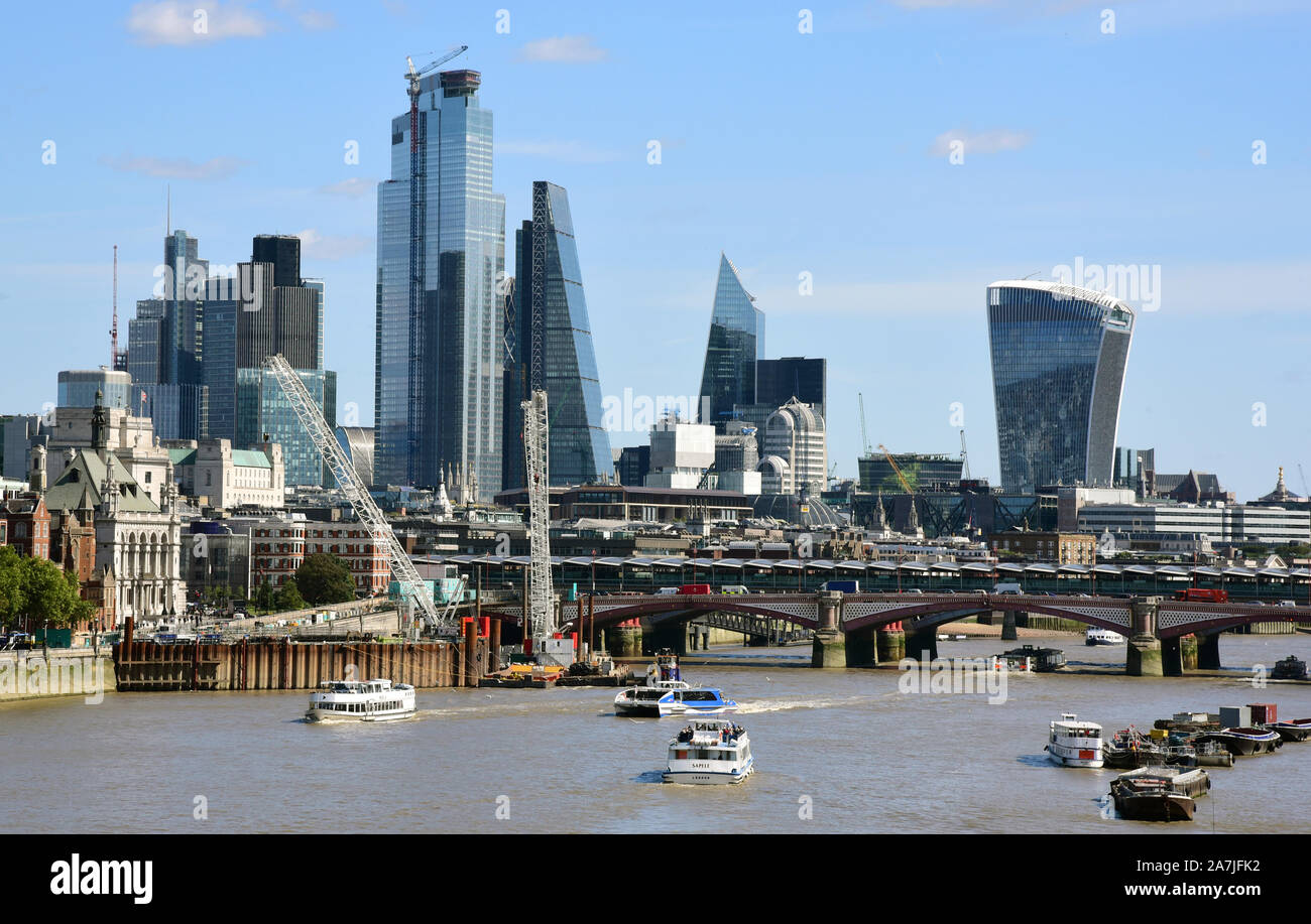 05 September 2019, Great Britain, London: Ships sail on the Thames in ...