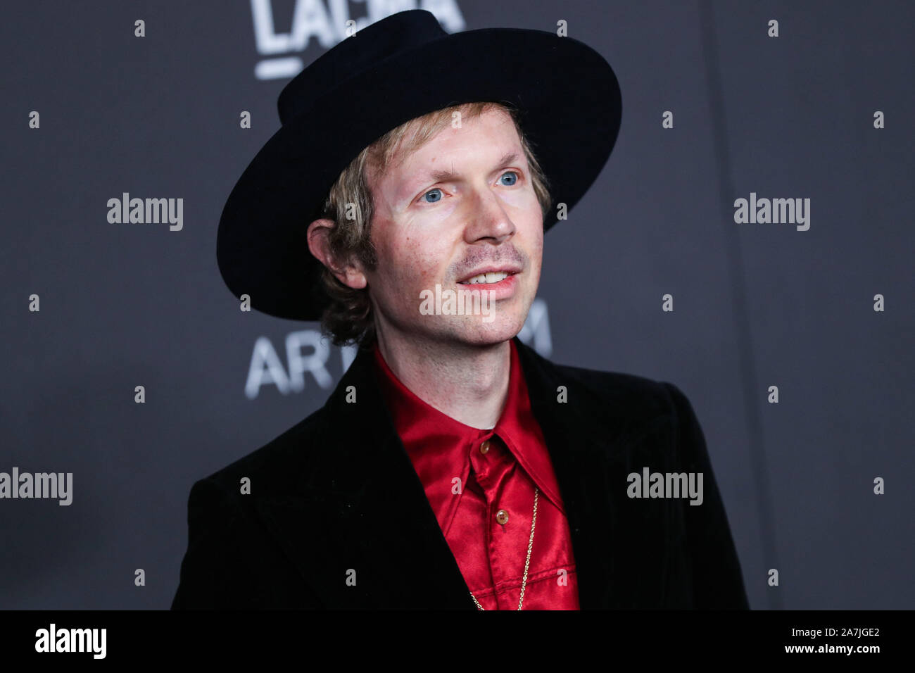 LOS ANGELES, CALIFORNIA, USA - NOVEMBER 02: Singer Beck arrives at the ...