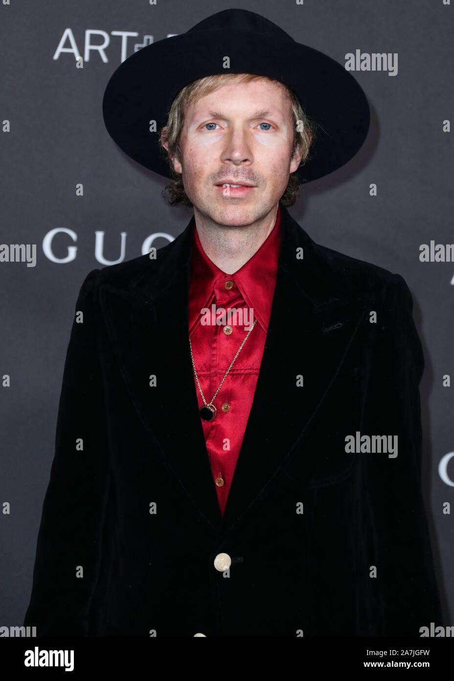 LOS ANGELES, CALIFORNIA, USA - NOVEMBER 02: Singer Beck arrives at the ...