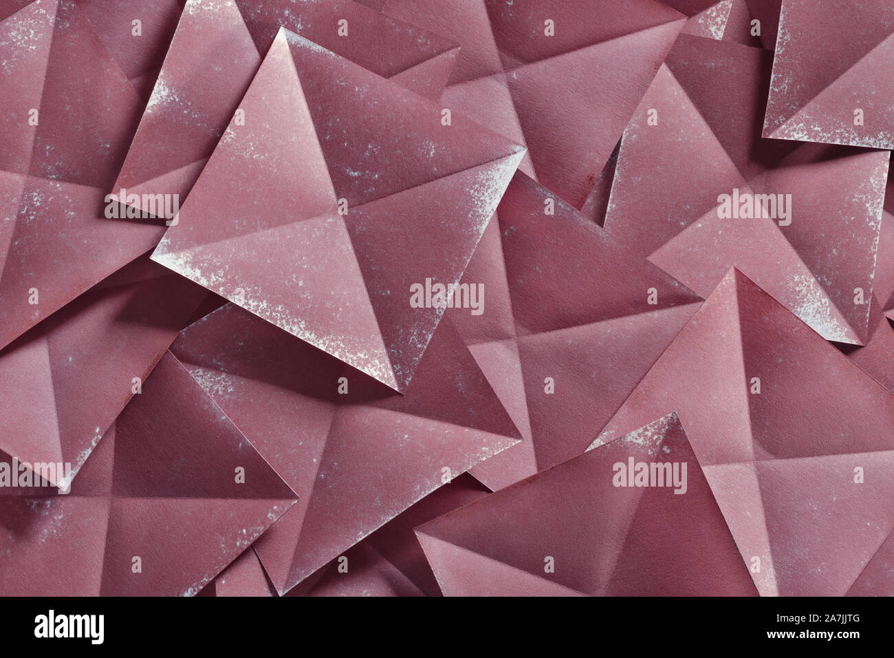 Folded 3d shapes paper hi-res stock photography and images - Alamy