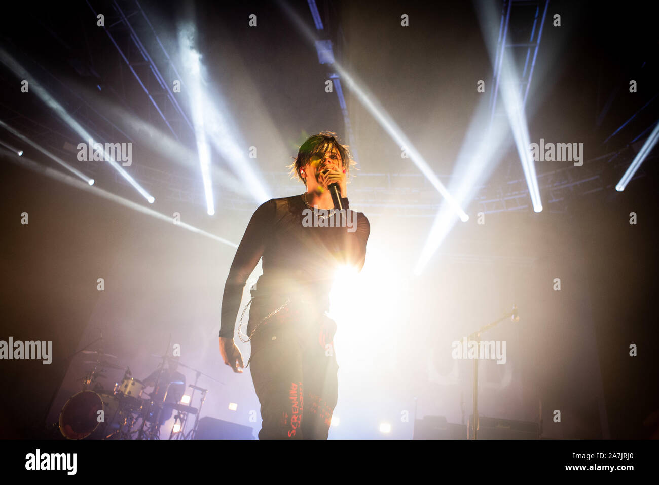 Yungblud flag hi-res stock photography and images - Alamy