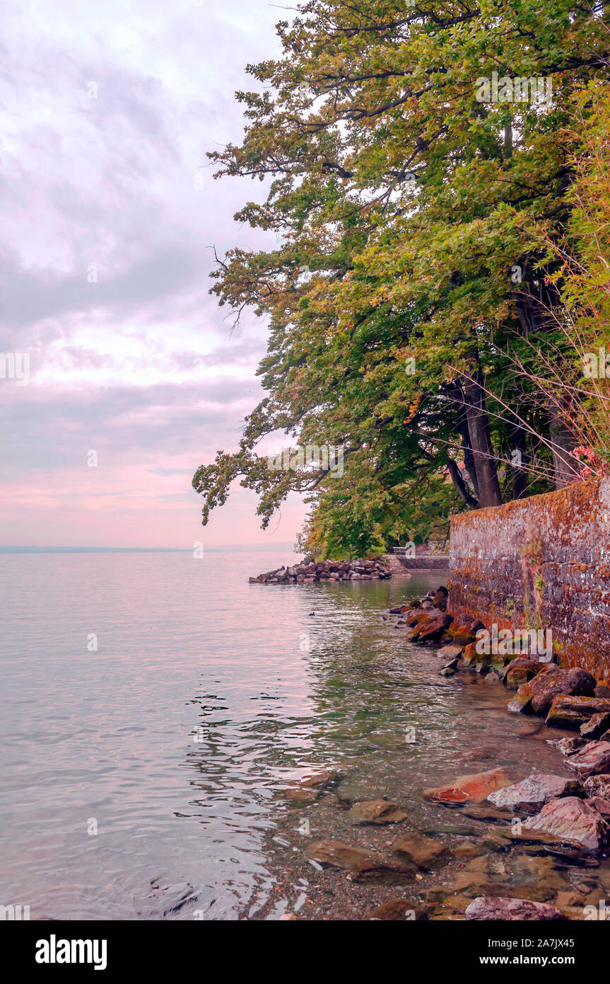 Lemans lake hi-res stock photography and images - Alamy