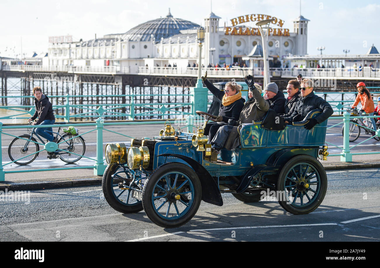 1905 cars hi-res stock photography and images - Alamy