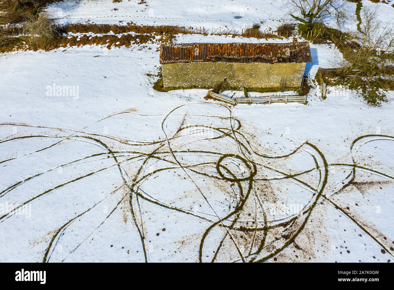 Farm land in winter Stock Photo - Alamy