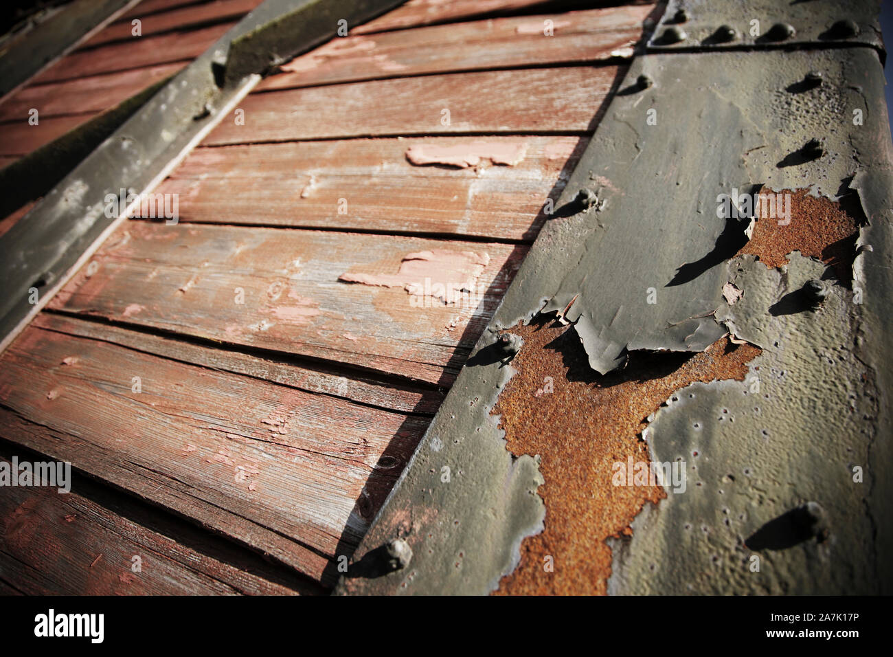 Peeling paint and rusty framework on old railway wagon Stock Photo - Alamy