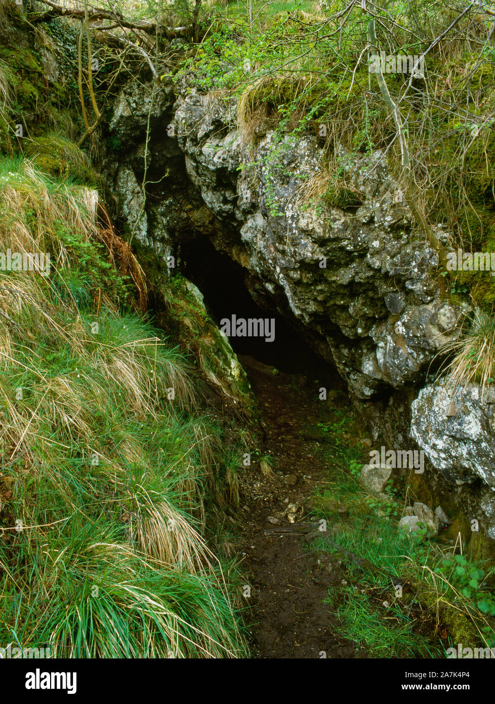 Wales cave burial hi-res stock photography and images - Alamy