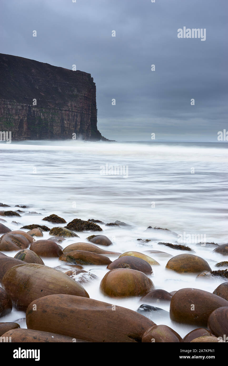Patterned boulders on Rackwick Bay beach, Hoy, Orkney, Scotland Stock ...