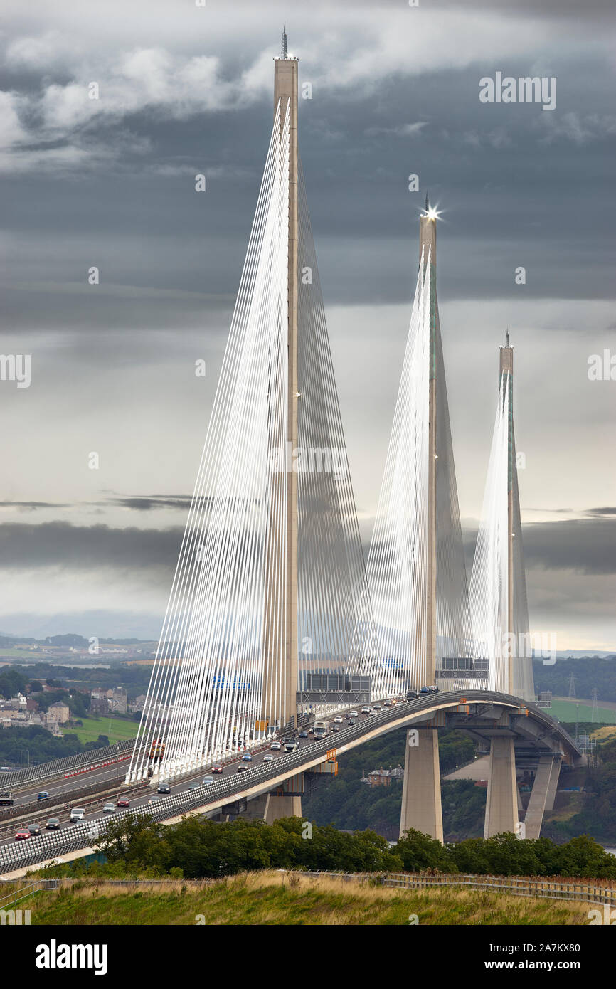 South queensferry crossing hi-res stock photography and images - Alamy