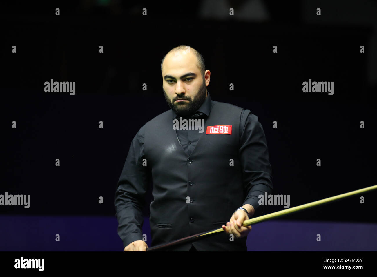 Hossein Vafaei of Iran considers a shot to Mark Williams of Wales at ...