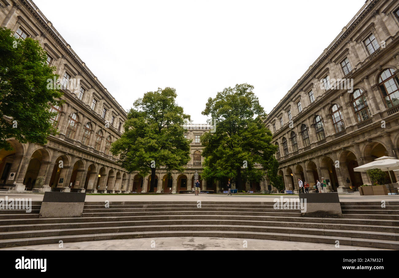University of vienna hi-res stock photography and images - Alamy