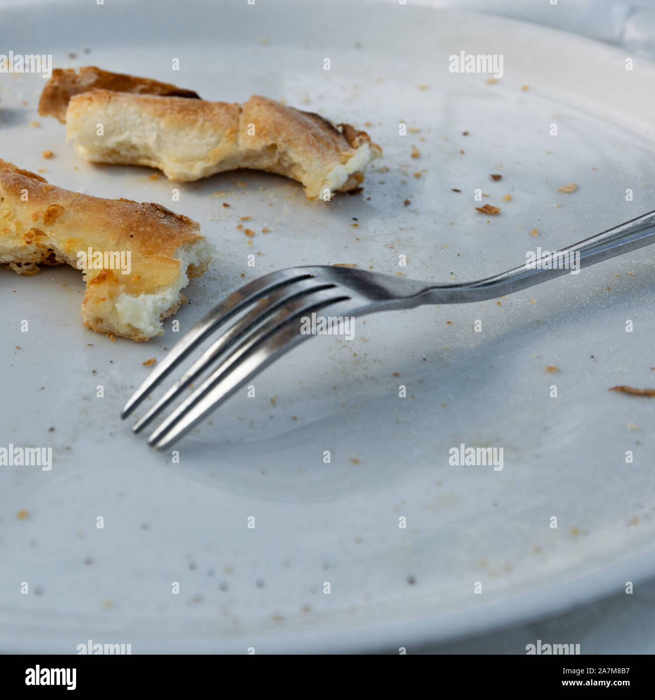 Unclean restaurant hi-res stock photography and images - Alamy