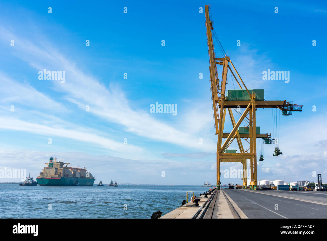 Gas port hi-res stock photography and images - Alamy