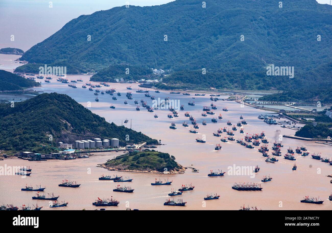 Fishing boats sail on the East China Sea in Zhoushan city, east China's ...