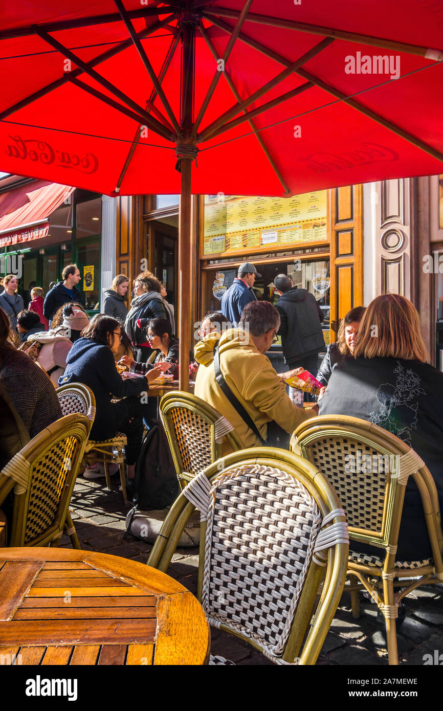 Belgian frites hi-res stock photography and images - Alamy