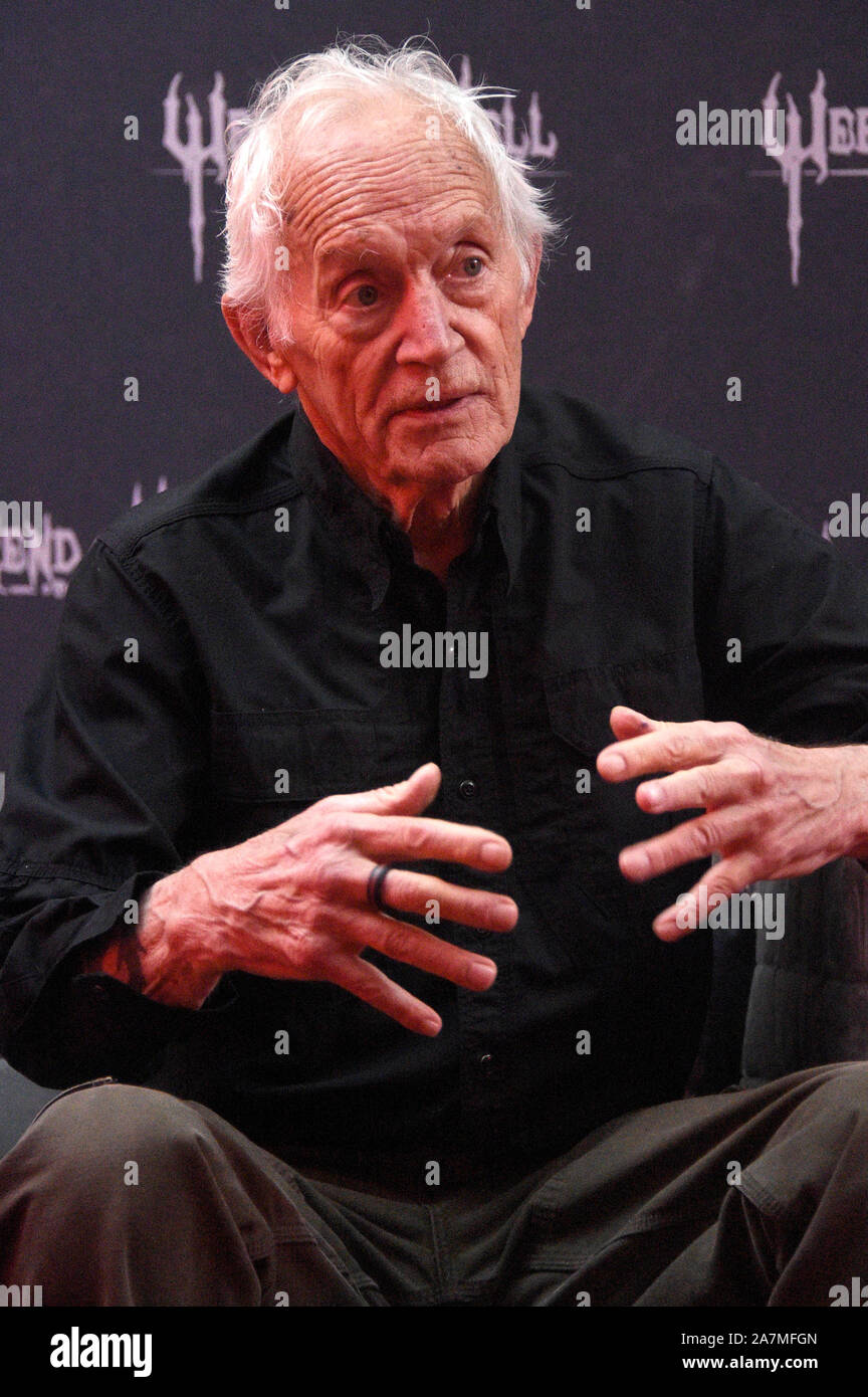 Detective hal vukovich hi-res stock photography and images - Alamy