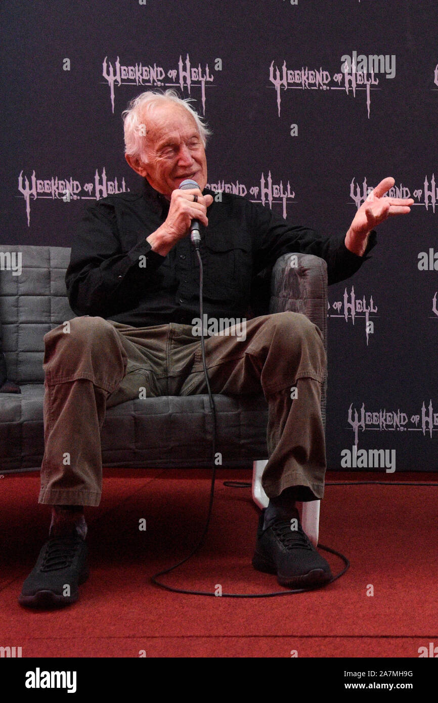 Detective hal vukovich in hi-res stock photography and images - Alamy